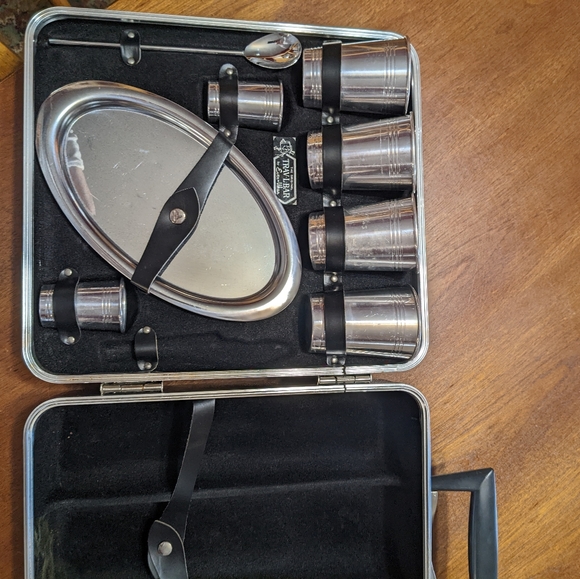 Everware | Other | The Original Vintage Everware Traveling Bar Set ...